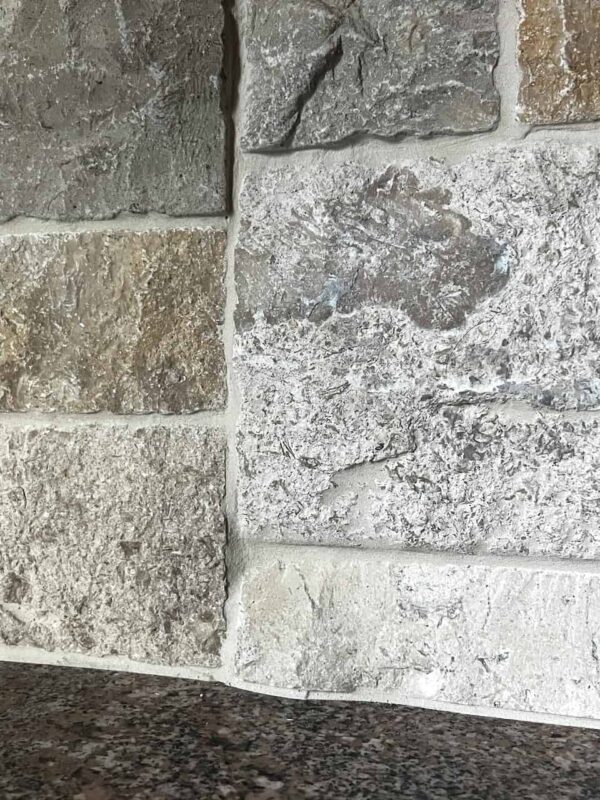 Cottage Cut Travertine Stone Veneer - Stoneyard®