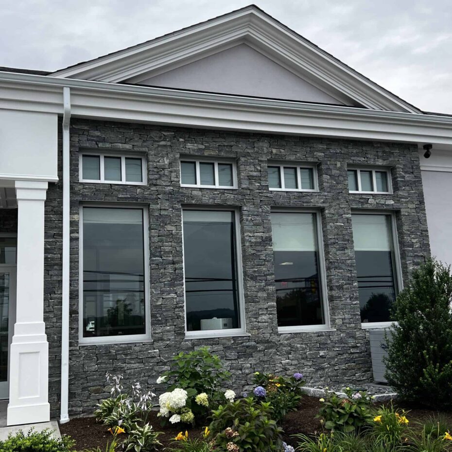 Greenwich Gray Ledgestone - Stoneyard