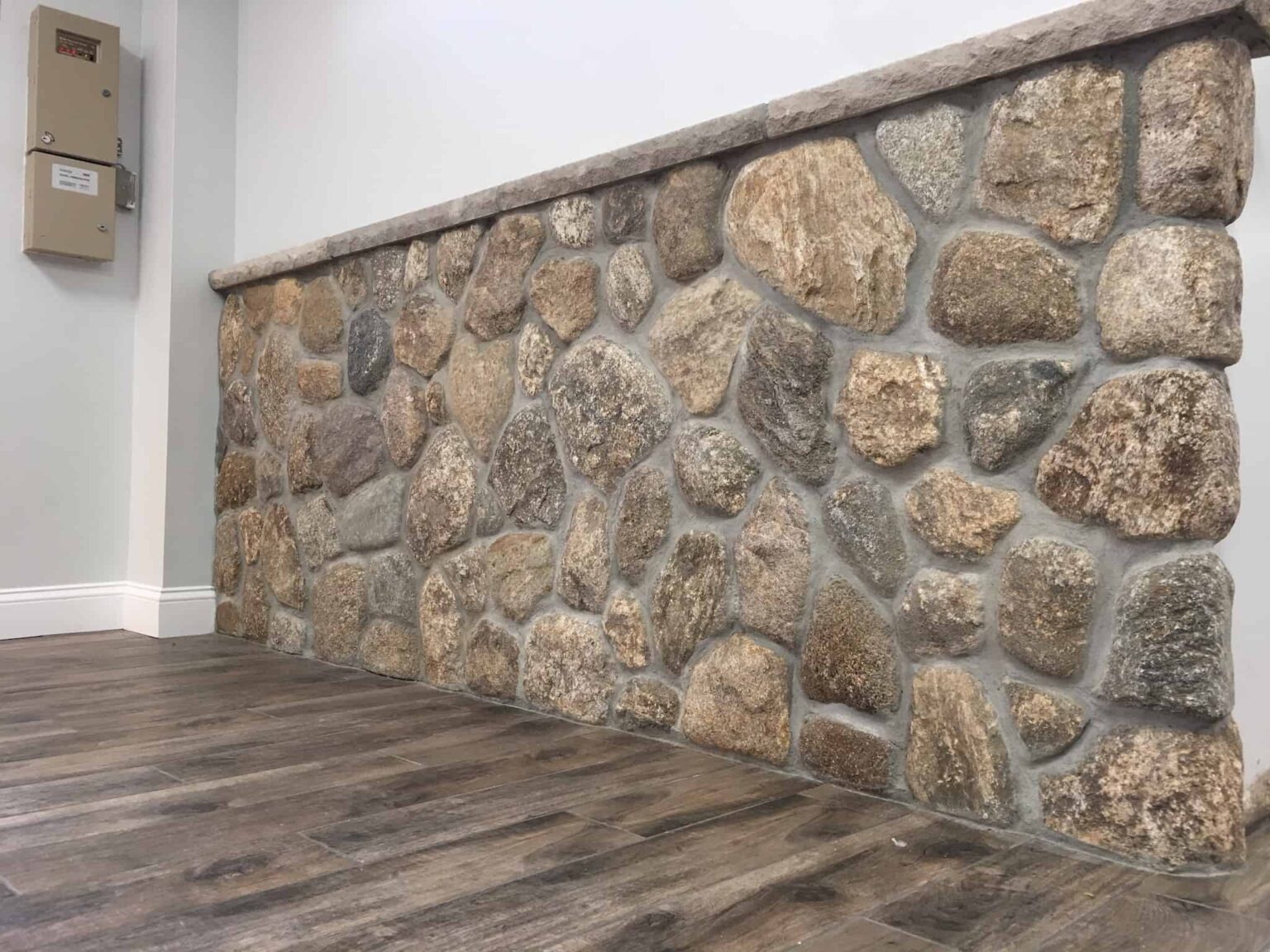 Viana's Masonry installs Boston Blend Round - Stoneyard