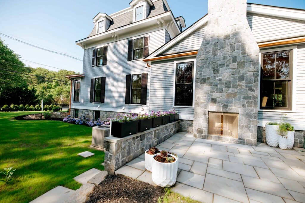 16 Incredible Examples of Stone Accent Walls in the Living Room